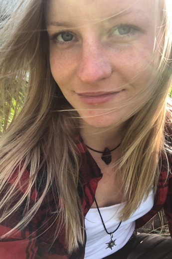 Model Sedcard Ines Andrea ID16246