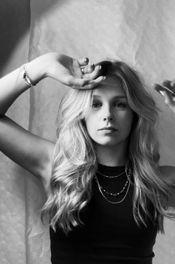 Model Sedcard Bente Tilly Marie ID21069