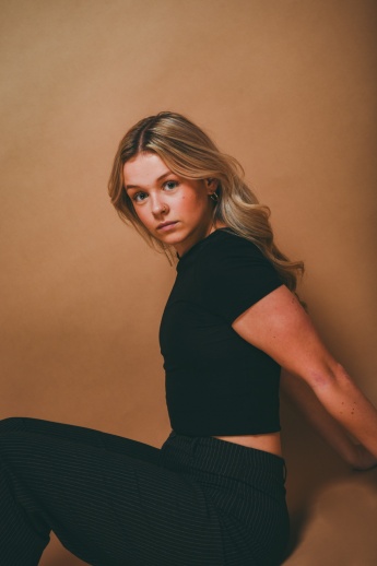 Model Sedcard Bente Tilly Marie ID21069